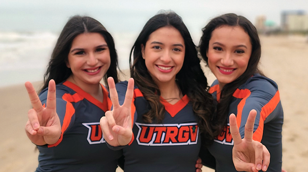 Cheer Team | UTRGV