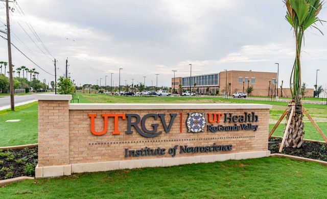 The Newsroom - UT Health RGV's Gomez talks about neurology for Multiple ...