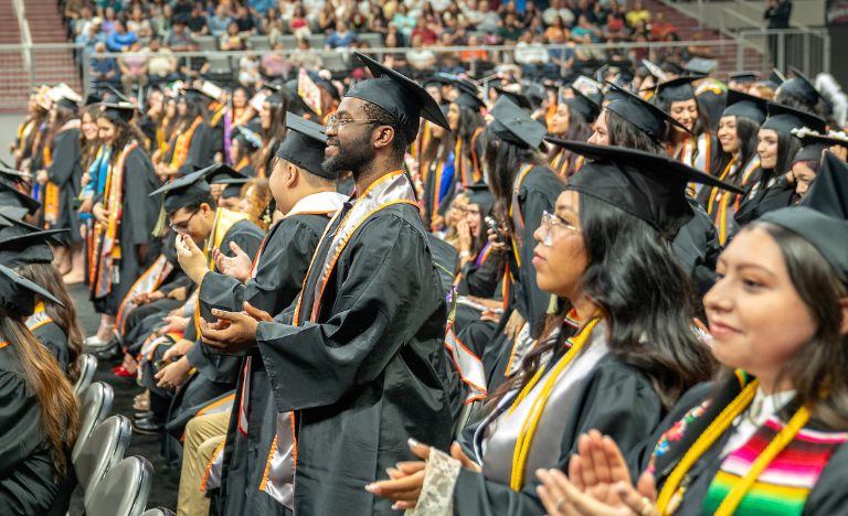 The Newsroom - UTRGV Spring Commencement sees more than 4,000 Vaqueros ... The Newsroom - UTRGV Spring Commencement sees more than 4,000 Vaqueros ...
